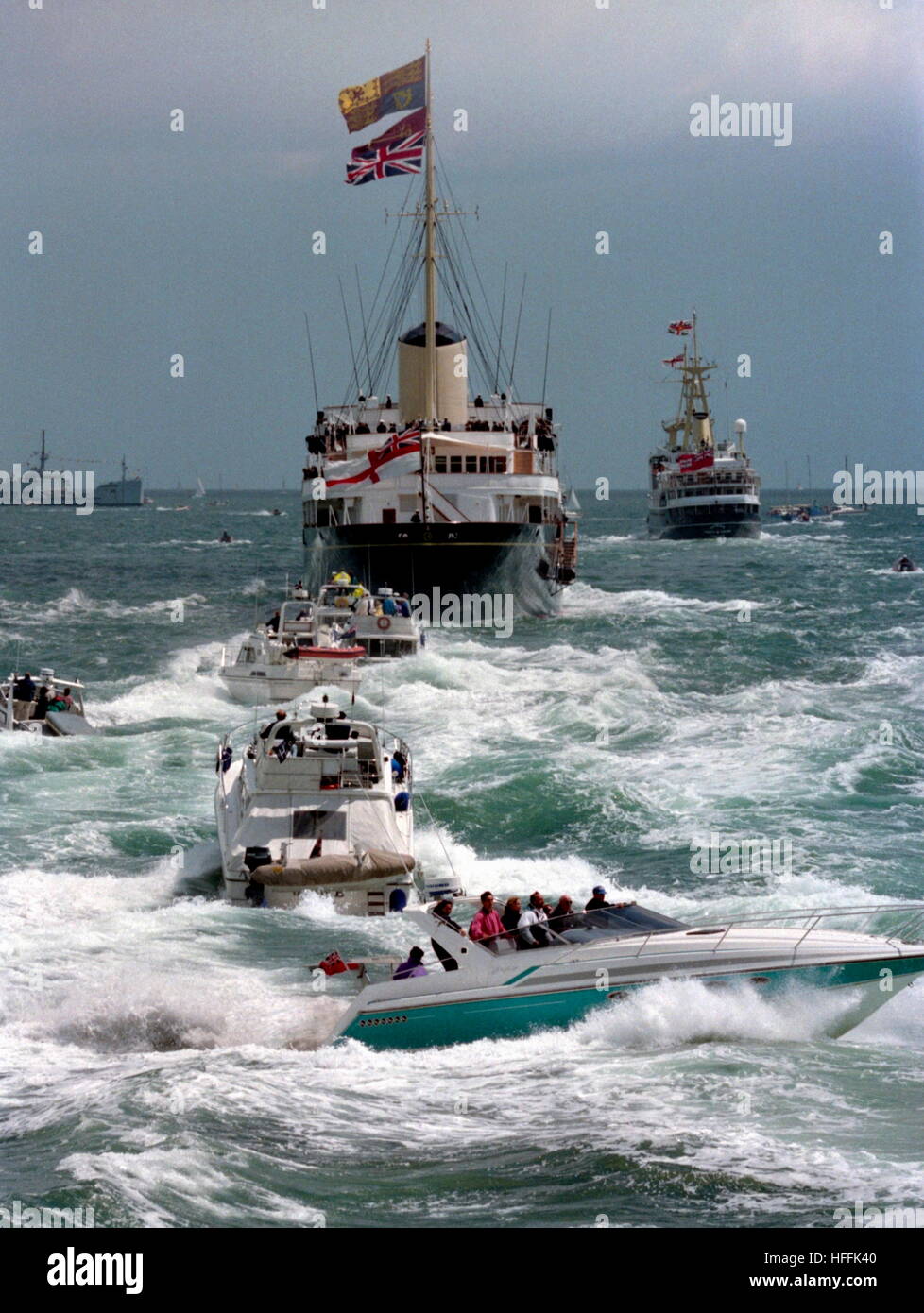 AJAXNETPHOTO. 5TH JUNE, 1994. SPITHEAD, ENGLAND. - QUEEN REVIEWS Stock ...