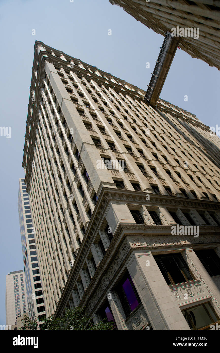 Wrigley office building hi-res stock photography and images - Alamy