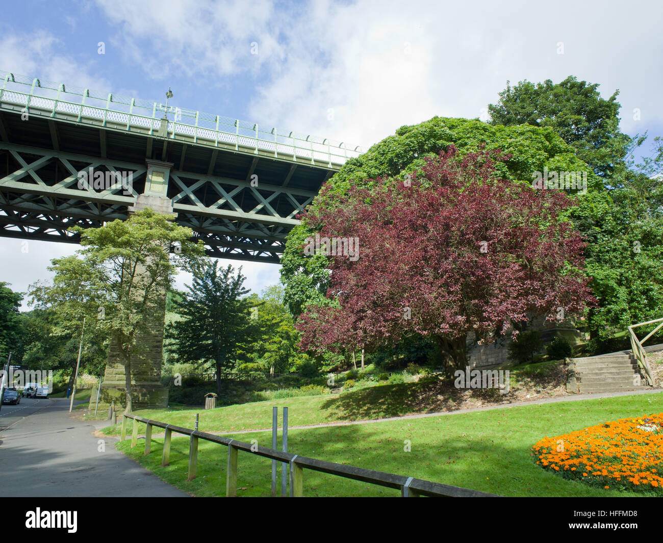 Scarborough valley bridge hi-res stock photography and images - Alamy