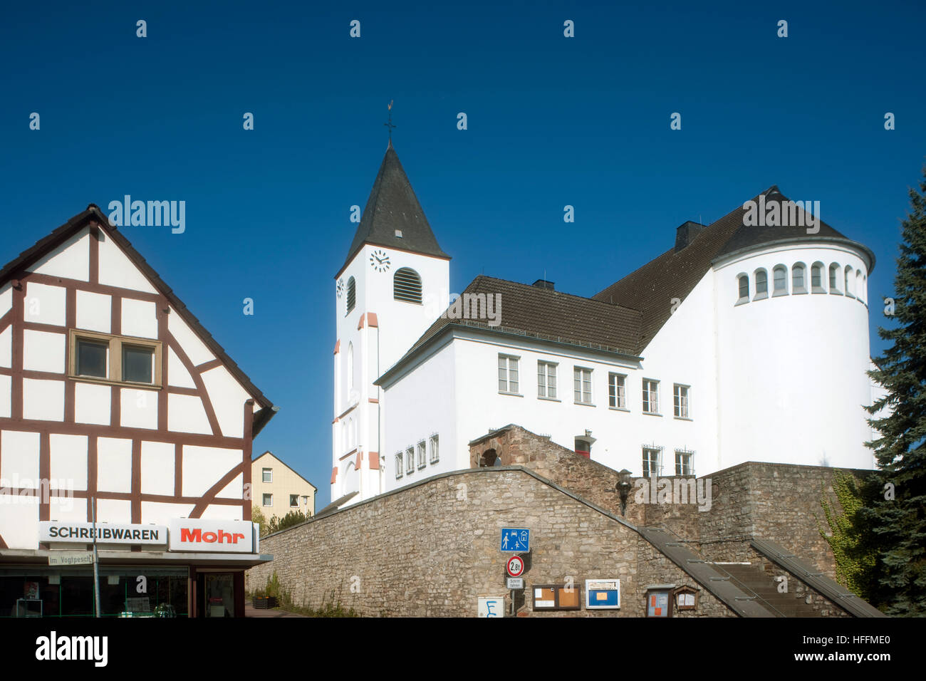 Kall hi-res stock photography and images - Alamy