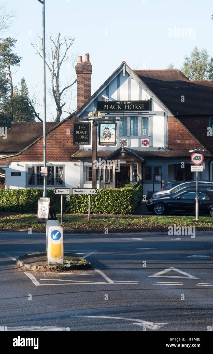 Black Horse Public House, Iver Heath Stock Photo - Alamy