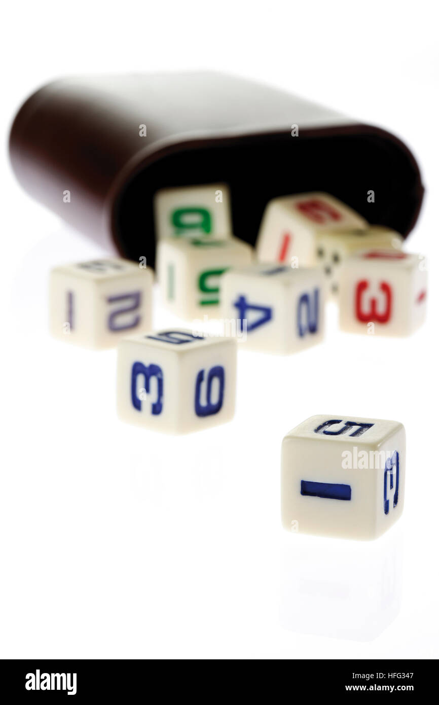 Shaker boxes hi-res stock photography and images - Alamy