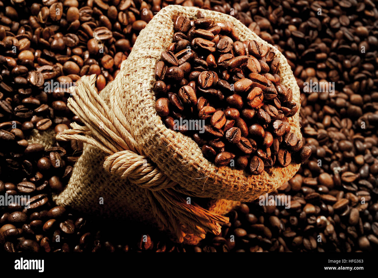 Sac of coffee beans Stock Photo - Alamy