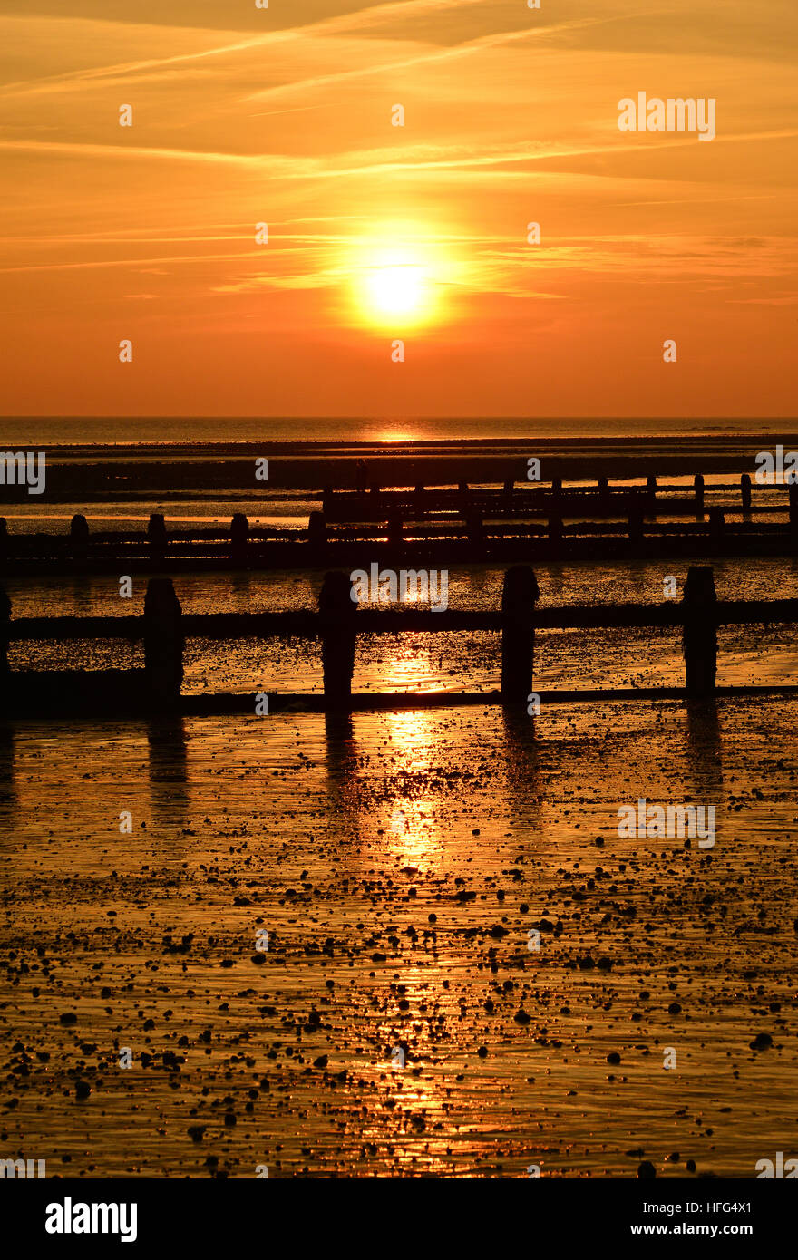 Ferring sussex hi-res stock photography and images - Alamy
