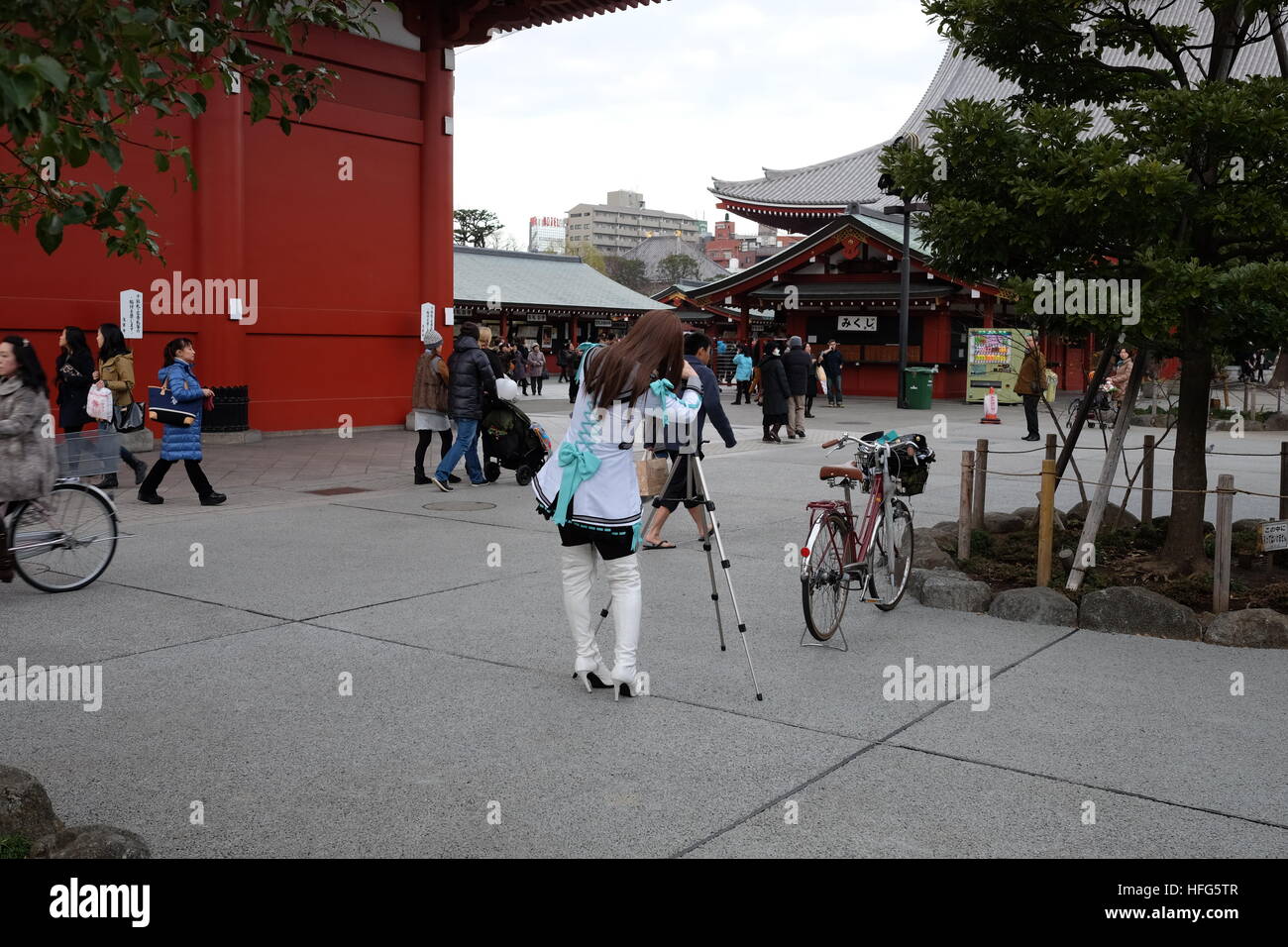 Daily life in Tokyo, Japan Stock Photo - Alamy