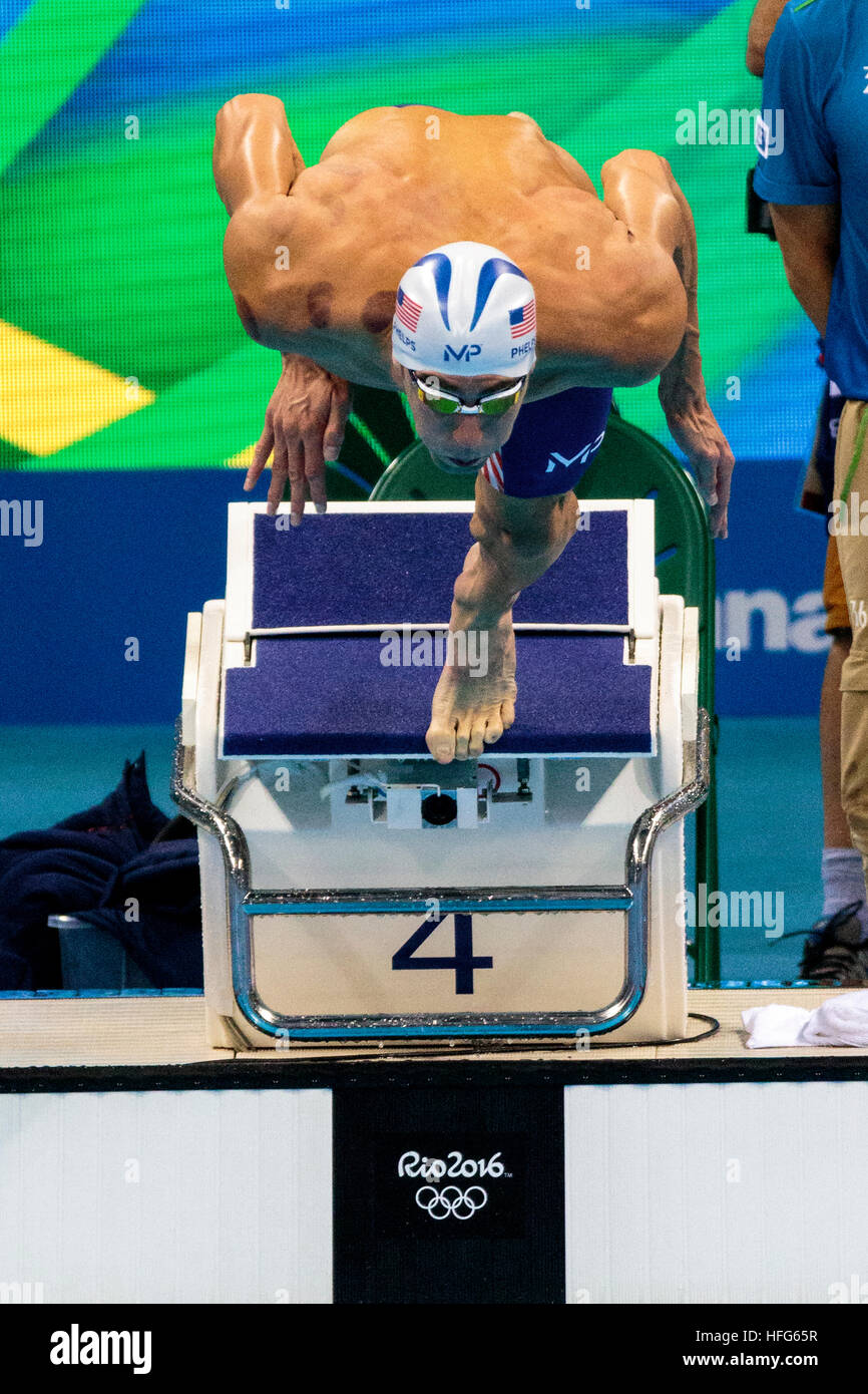 Michael phelps usa starting mens hi-res stock photography and images ...