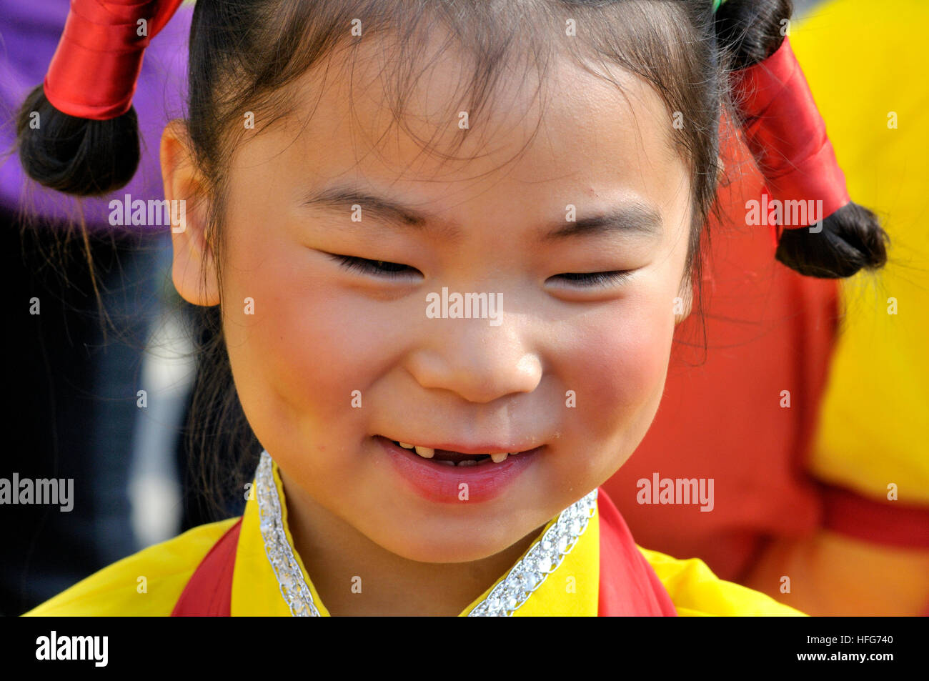 Chinese girl, New Year celebrations by Chinese community in Barcelona ...