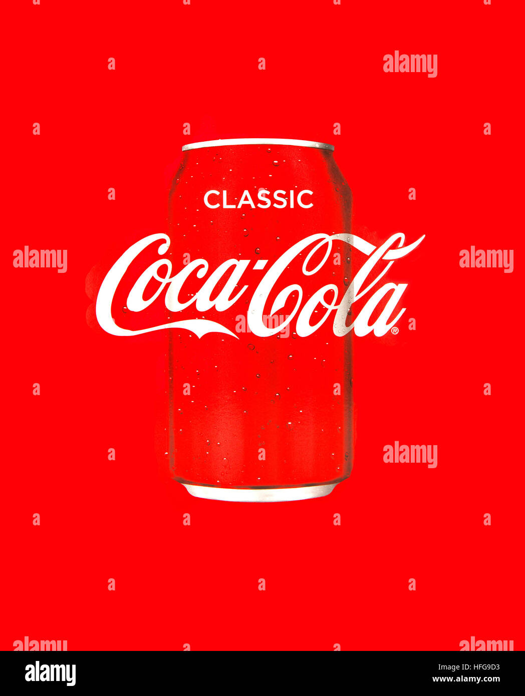 Classic Coca-Cola Can on multi pack box Stock Photo - Alamy