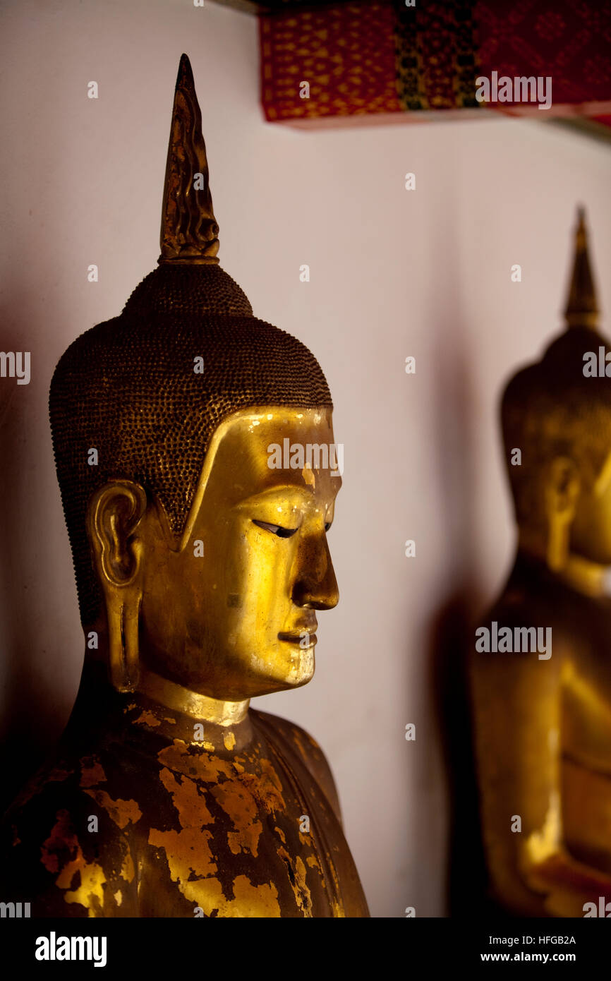 Golden Buddha Statues in SE Asia Stock Photo - Alamy