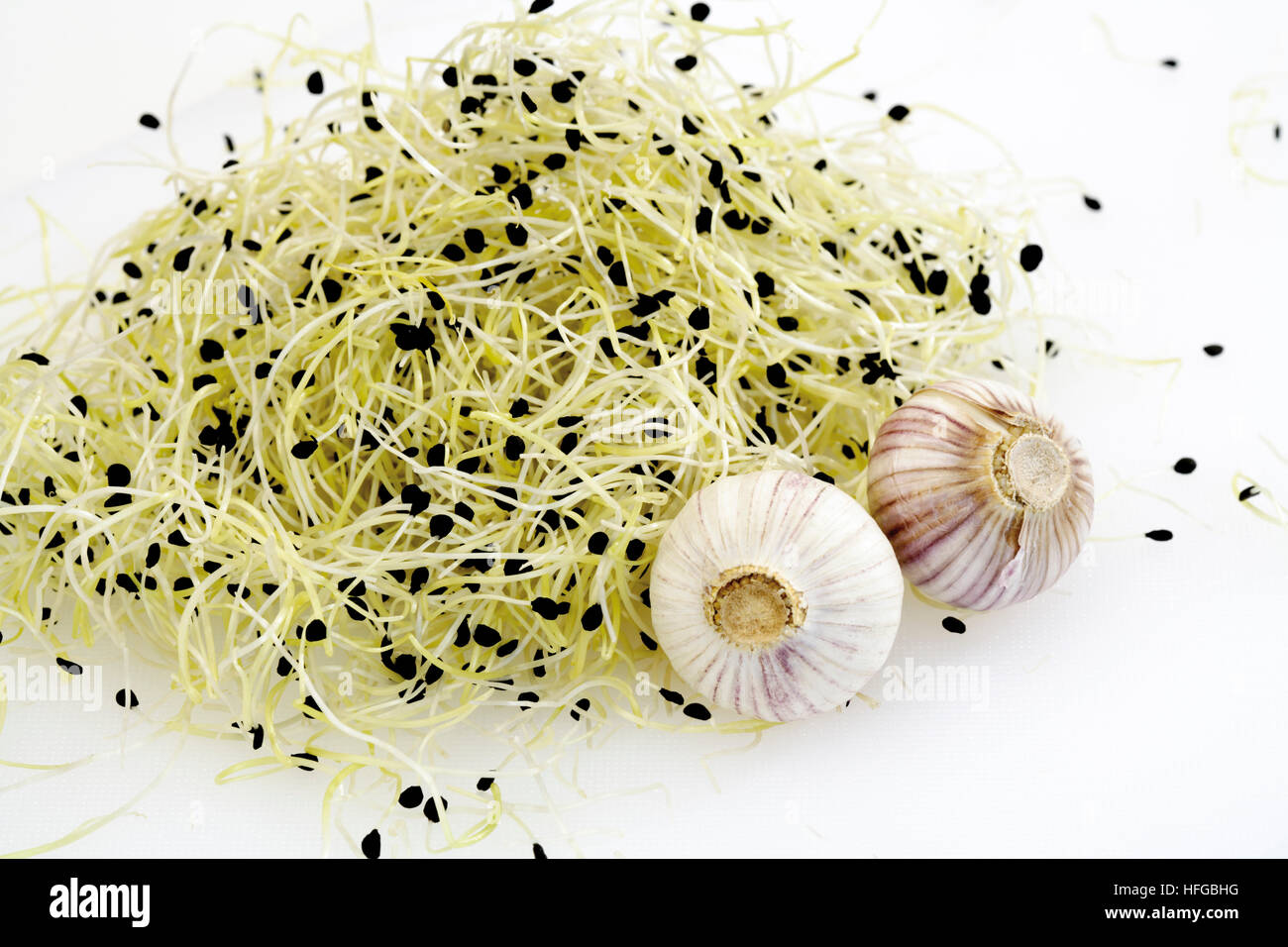 Garlic sprouts hi-res stock photography and images - Alamy