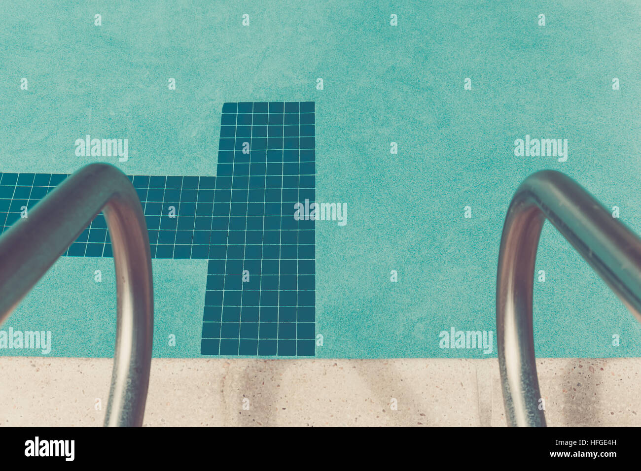 Bottom line swimming pool hi-res stock photography and images - Alamy