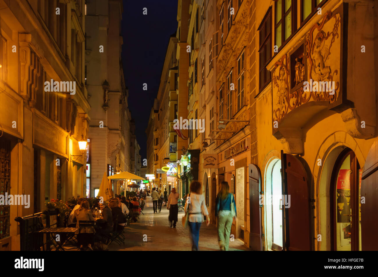 Wien, Vienna: Alley Naglergasse in the old town, restaurant, Wien ...