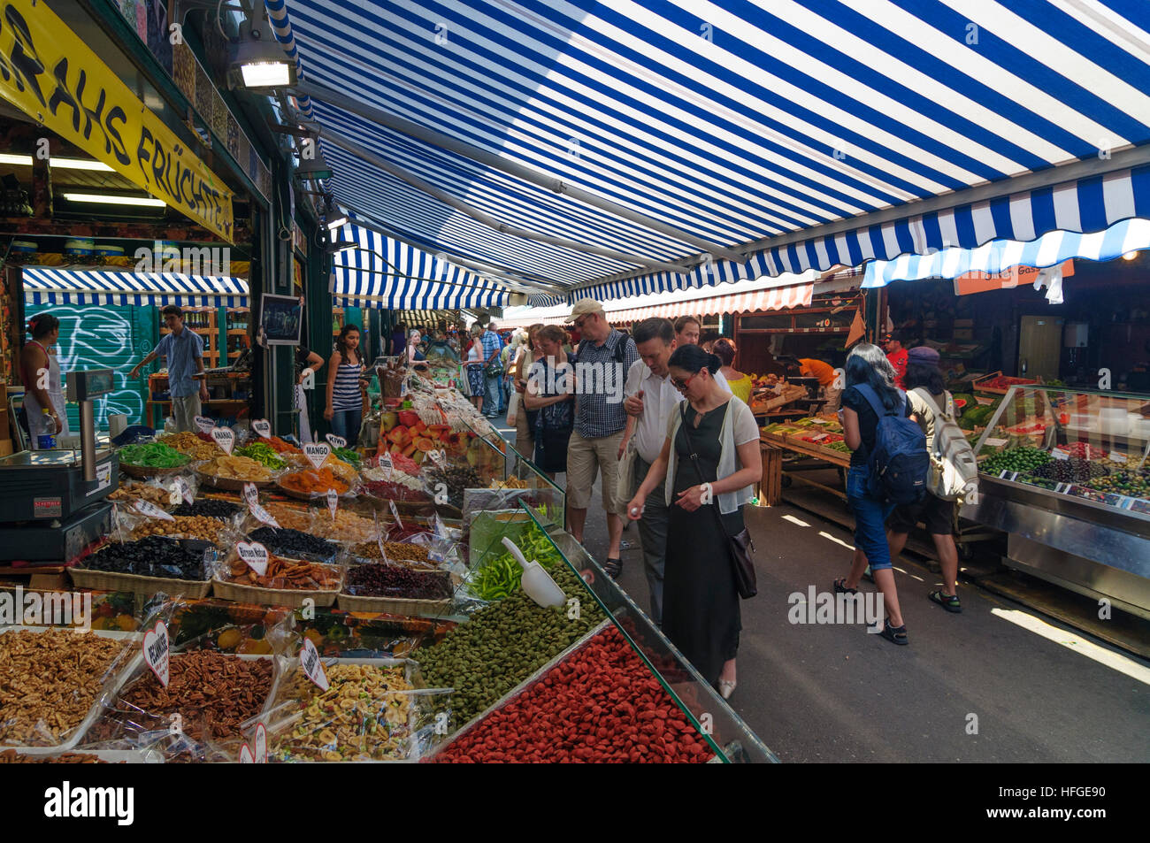 Wien, Vienna: market Naschmarkt, Wien, Austria Stock Photo - Alamy