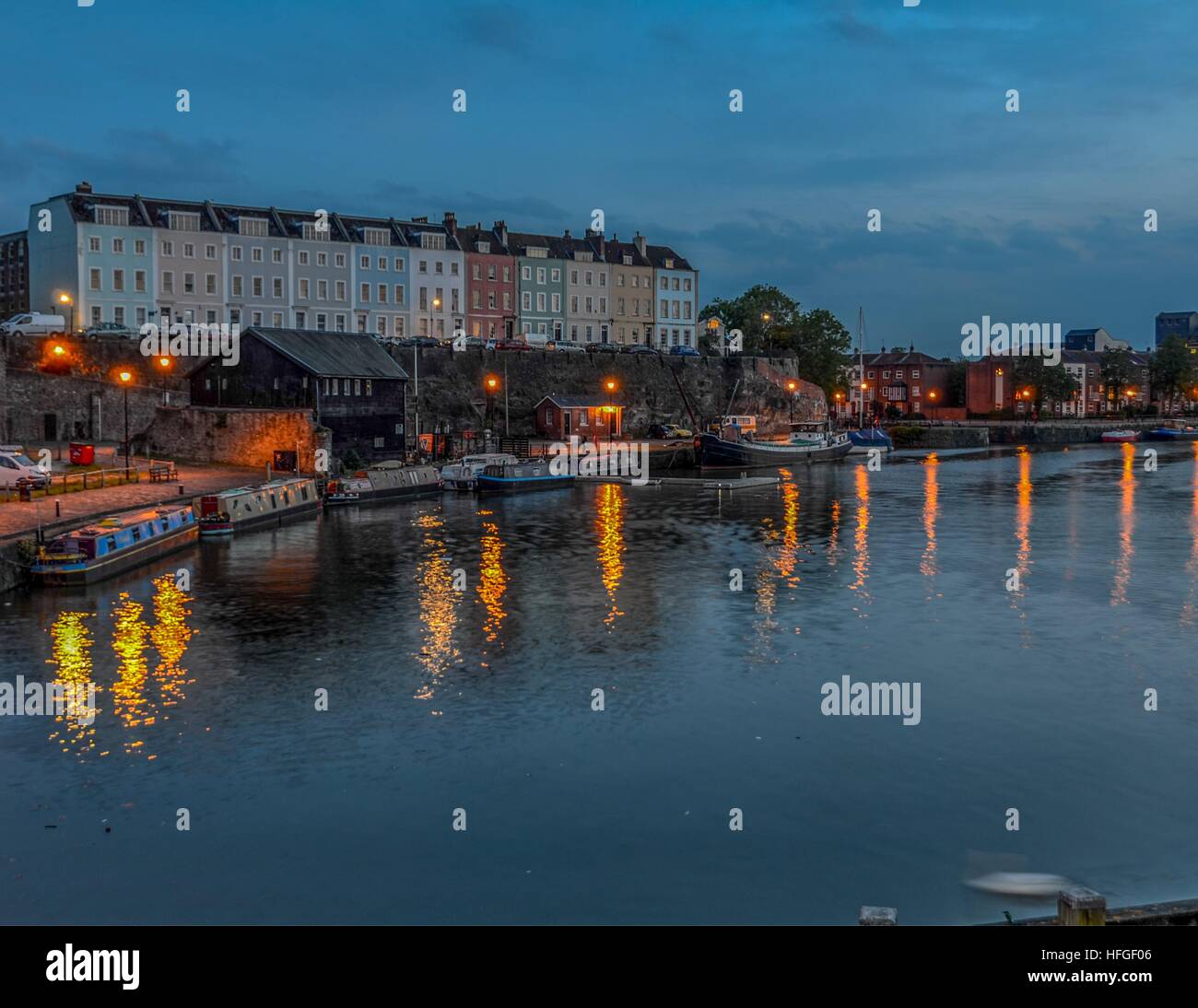 An evening scene on the Avon River in Bristol, UK Stock Photo - Alamy