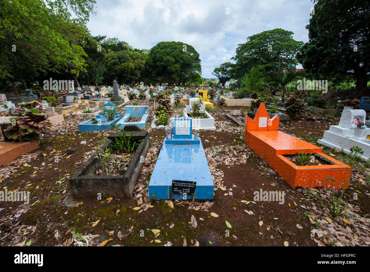 Multi cultural cemetery hi-res stock photography and images - Alamy