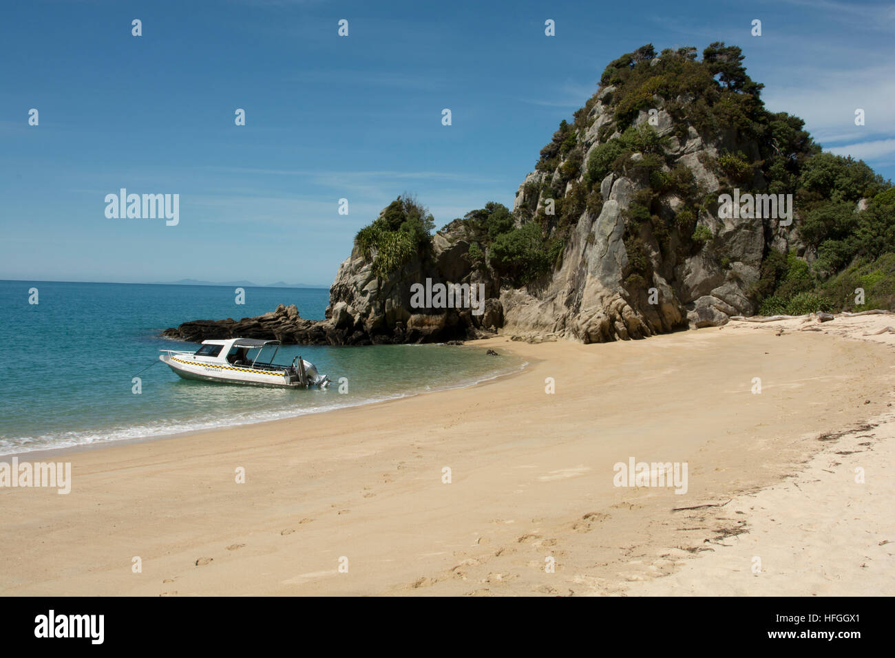 Taxi rest bay hi-res stock photography and images - Alamy