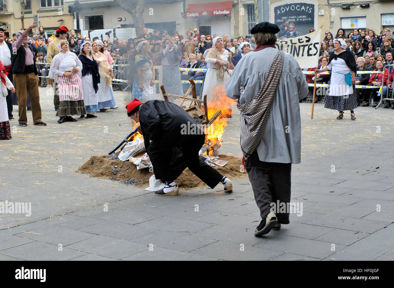 Dramatized representation of the revolt of the soldiers of 1870. Square ...
