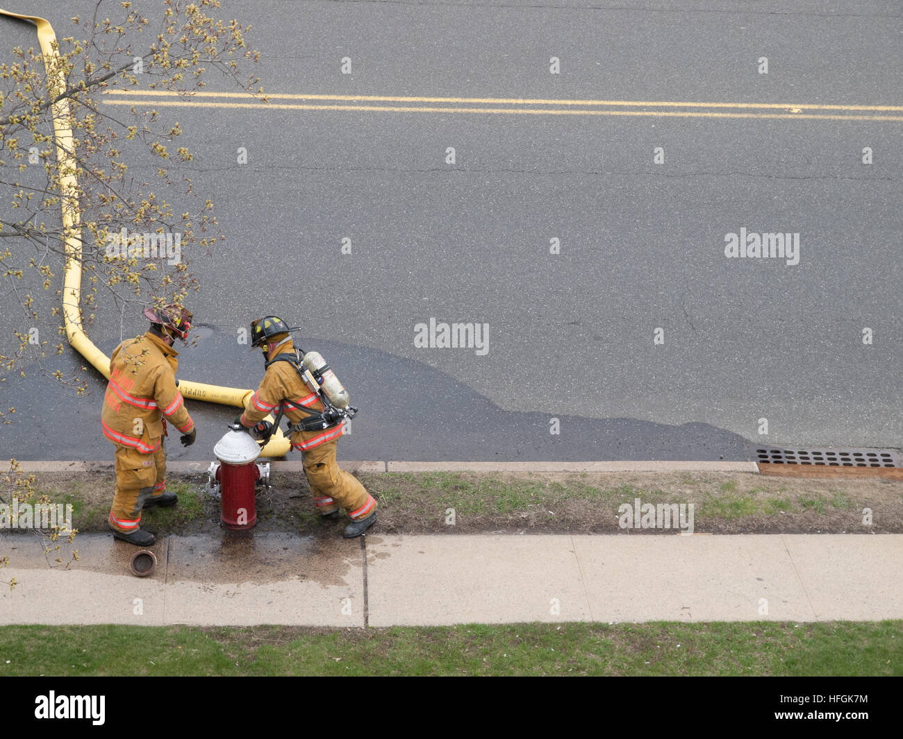 Working Firefighter Tanker Truck Fire Stock Photo - Alamy