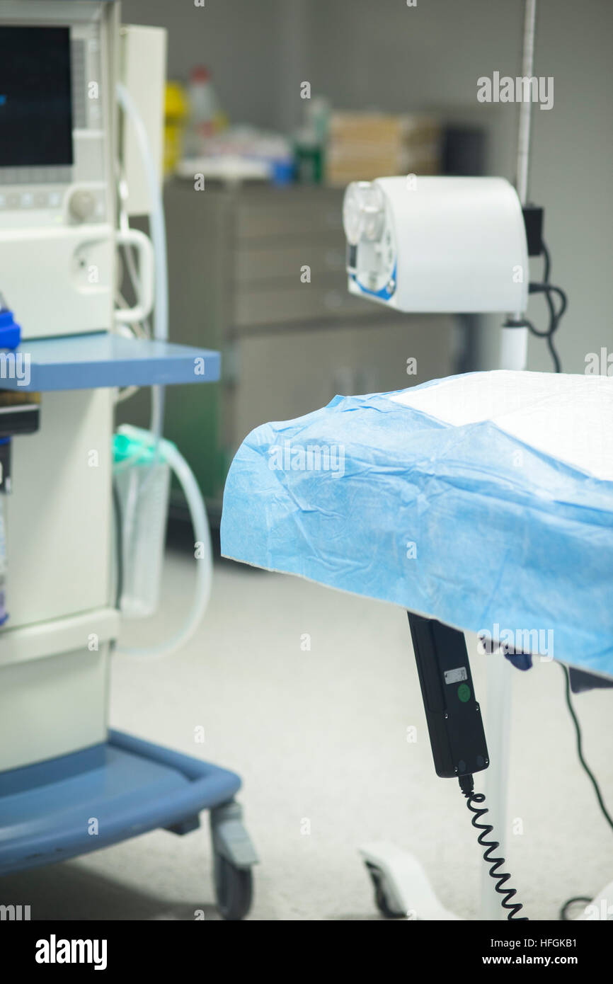 Hospital surgery bed in operating theater emergency room prepared for ...