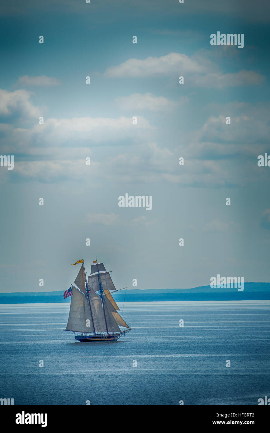 Tall ship on Lake Superior outside of Duluth, MN Stock Photo - Alamy Tall ship on Lake Superior outside of Duluth, MN Stock Photo - Alamy