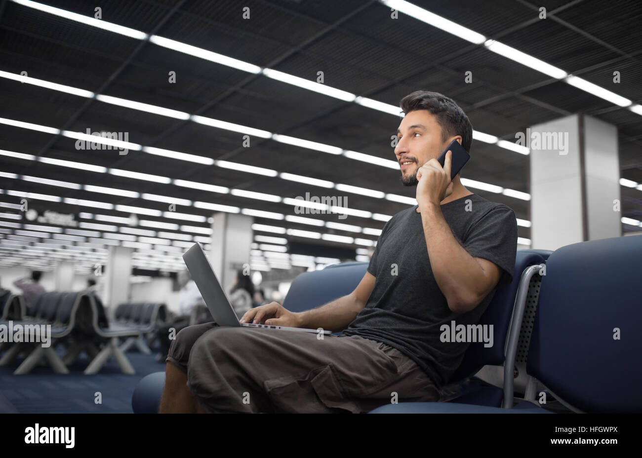 Airport work laptop hi-res stock photography and images - Alamy