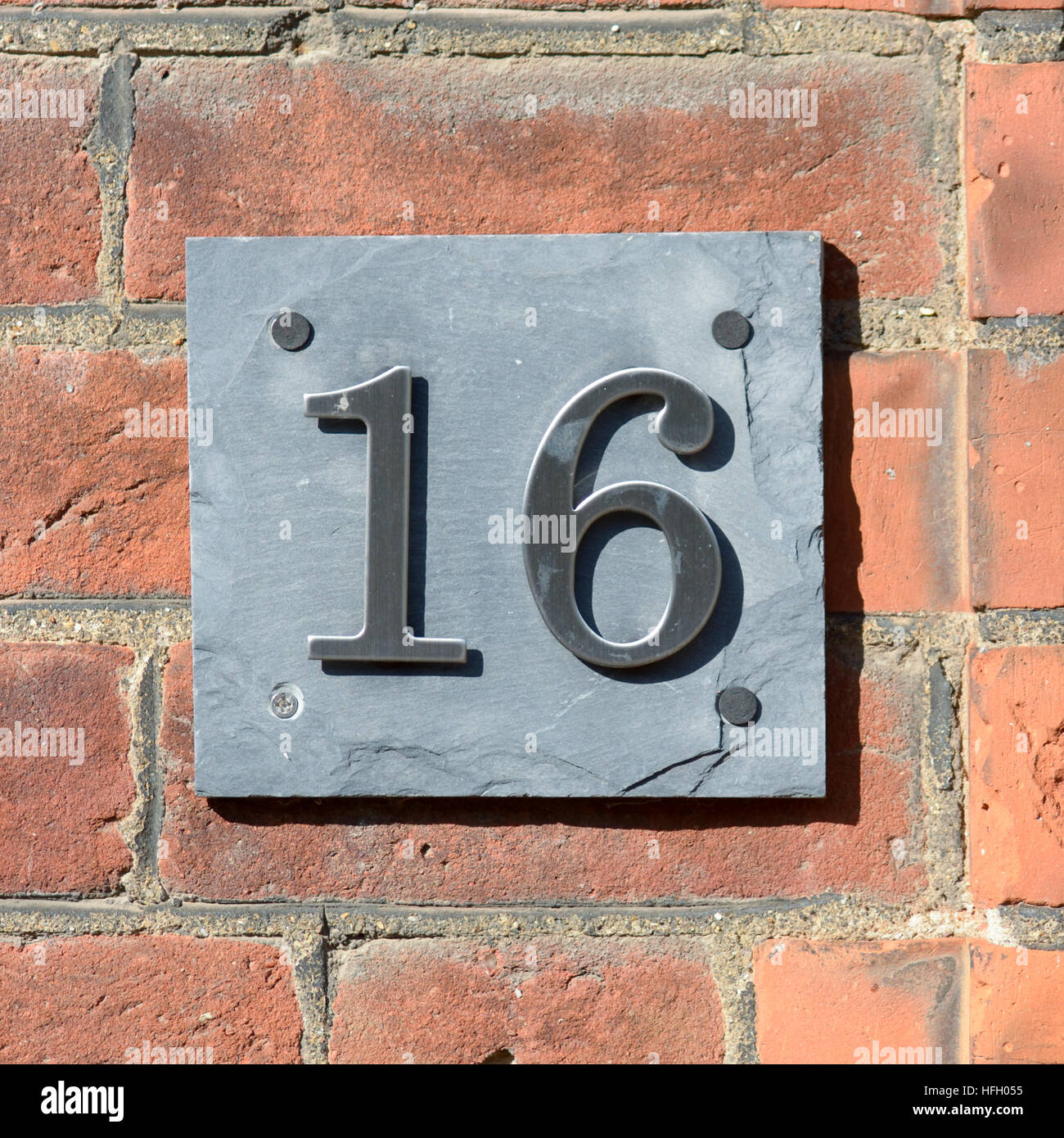 Number 16 sign hi-res stock photography and images - Alamy