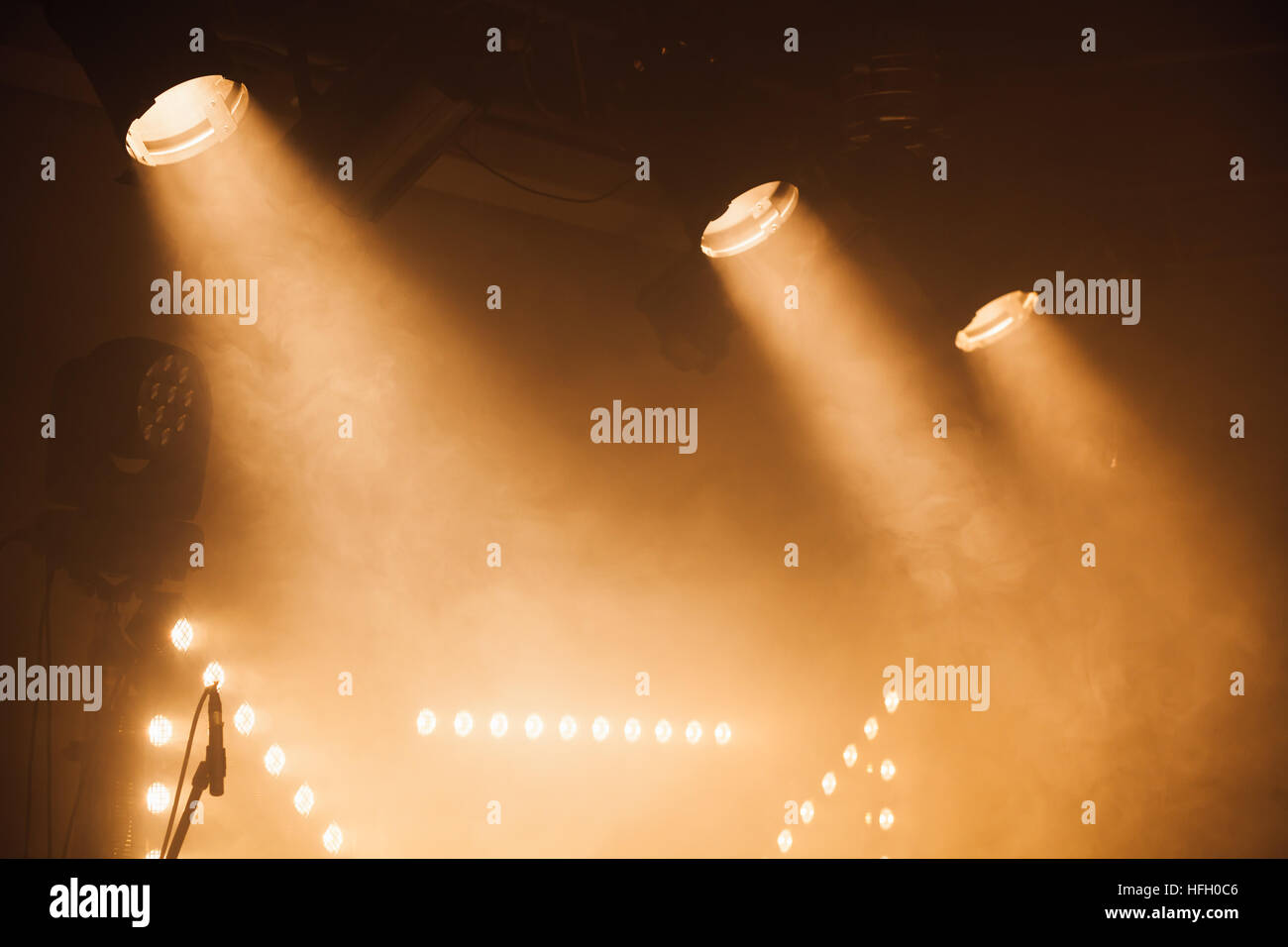 Colorful rays stage spotlight lighting hi-res stock photography and ...