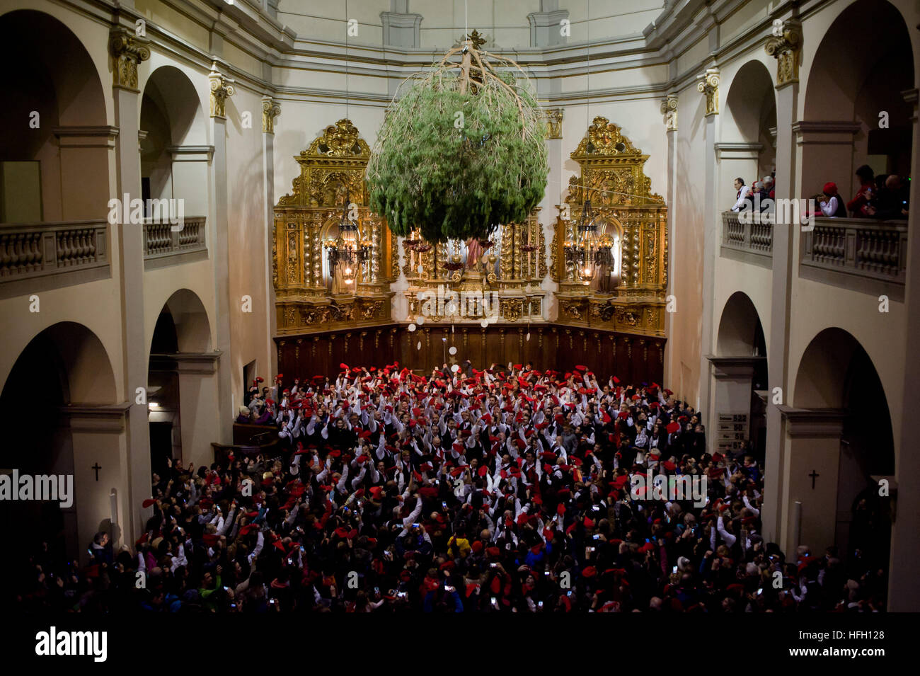 Centelles, Barcelona, Spain. 30th Dec, 2016. A pine tree hangs in the ...