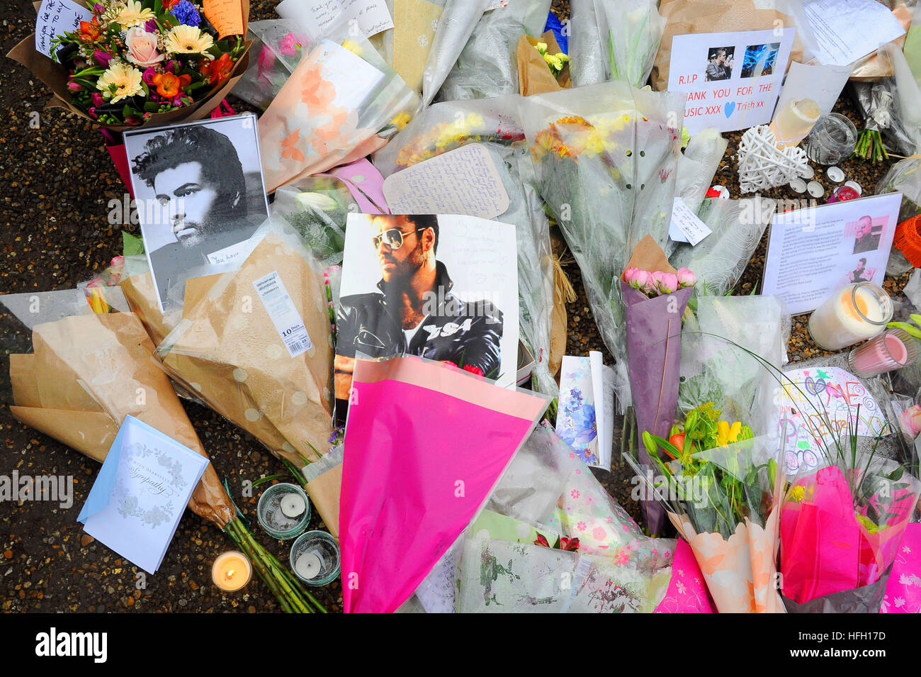 George michael hi-res stock photography and images - Alamy