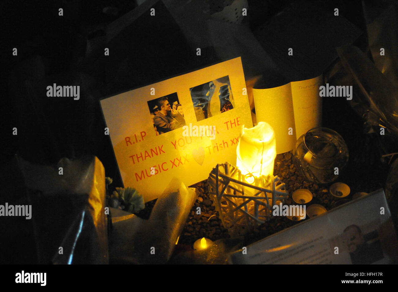 2017 george michael fans tr hi-res stock photography and images - Alamy