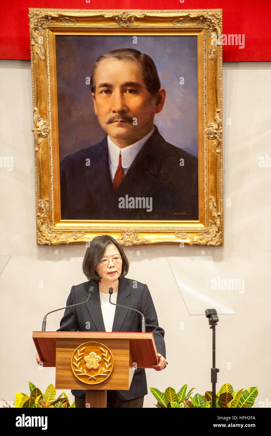 Commander of taiwan hi-res stock photography and images - Alamy