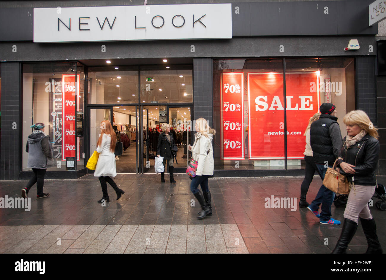 The front of New Look store, passers-by & facade sign. Southport ...
