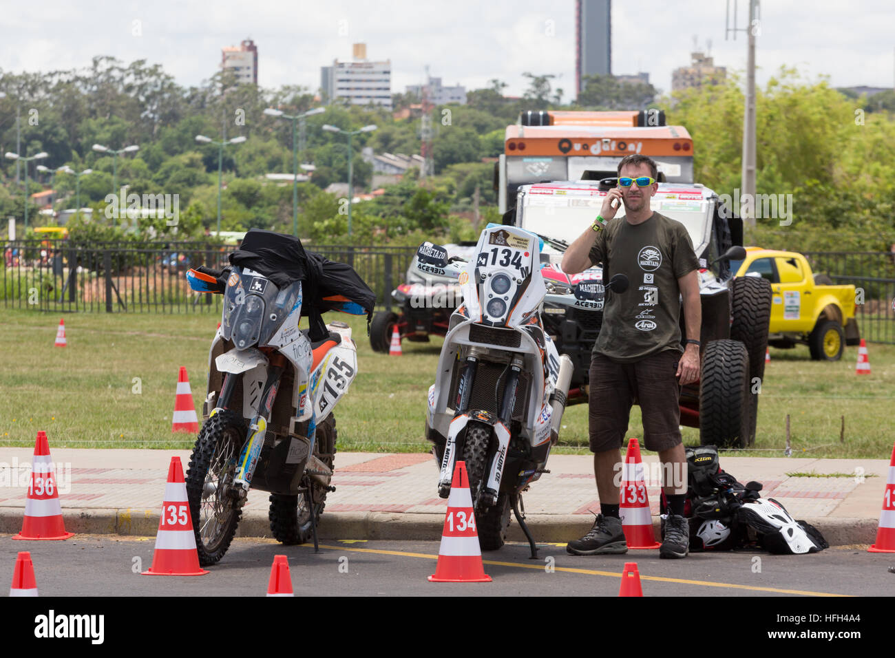 134 nomade racing assistance hi-res stock photography and images - Alamy
