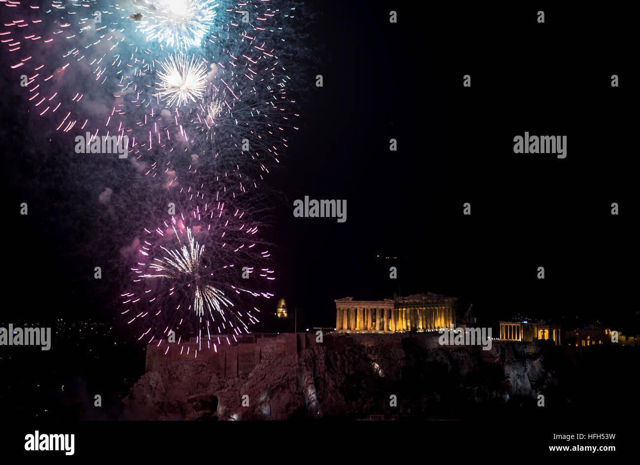 Athens, Greece. 1st Jan, 2017. Fireworks blaze above the Parthenon ...