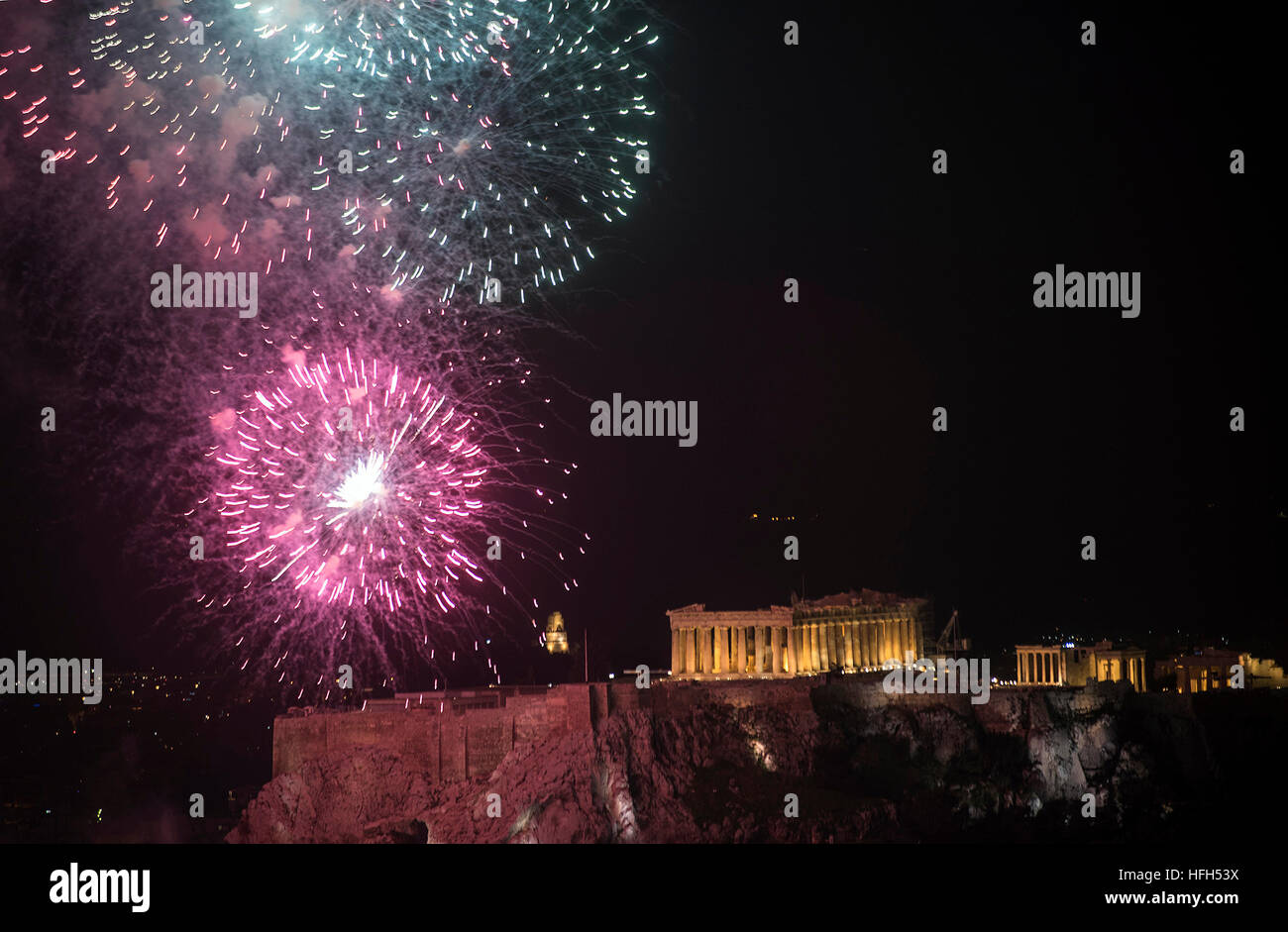 Athens, Greece. 1st Jan, 2017. Fireworks blaze above the Parthenon ...