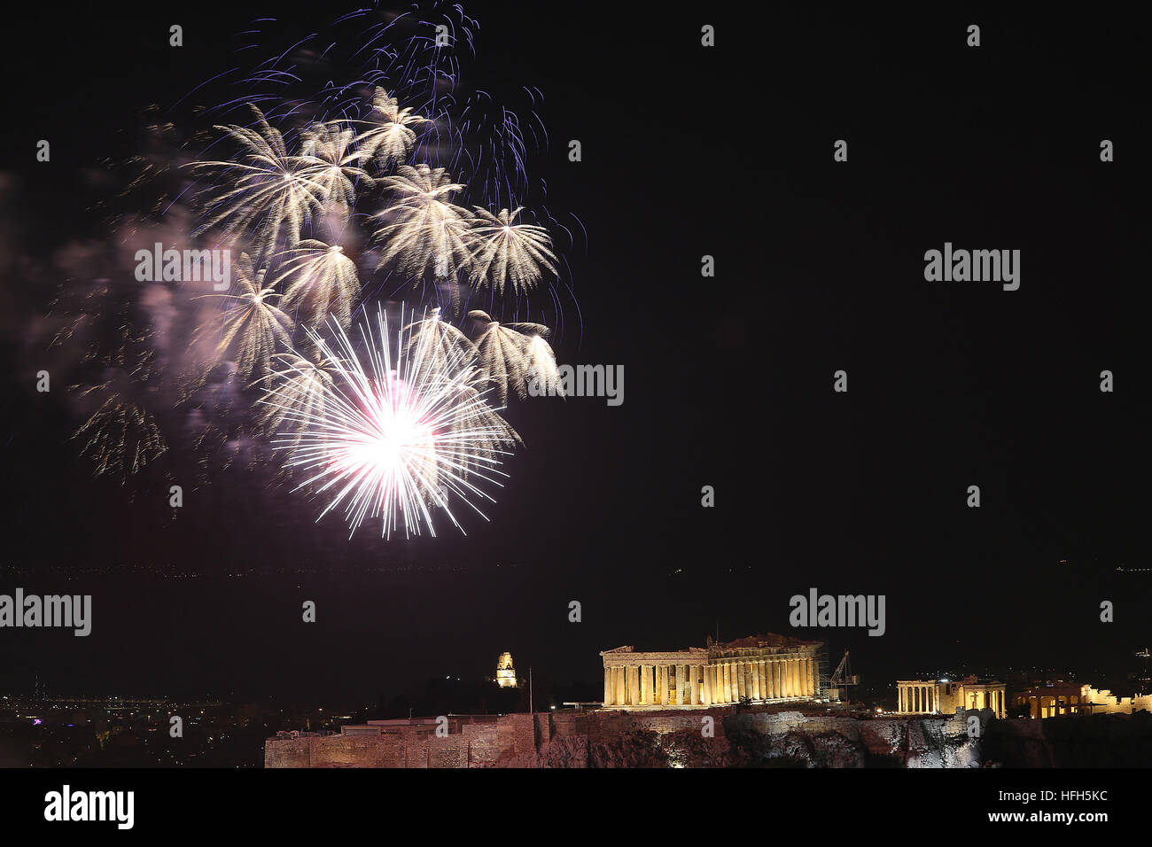 Athens, Greece. 1st Jan, 2017. Fireworks blaze above the Parthenon ...