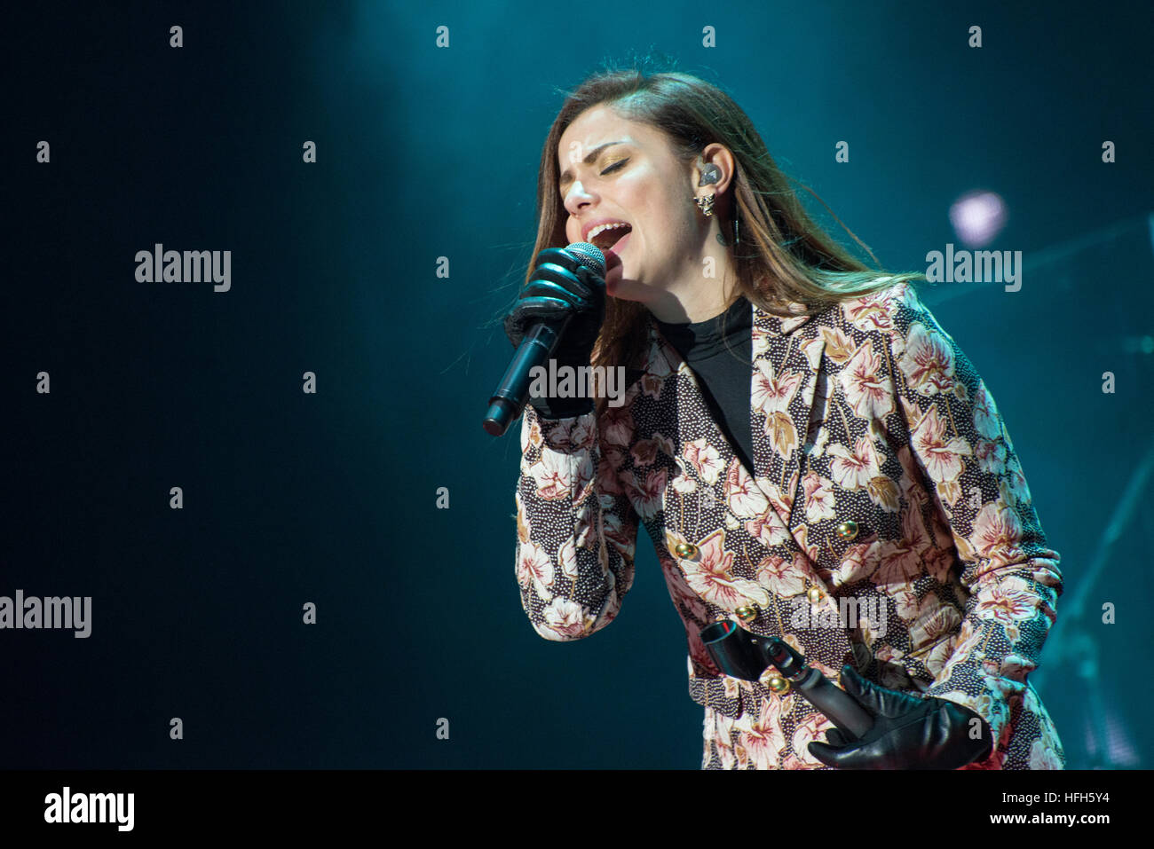 Vipra concerto live a Bergamo Stock Photo - Alamy