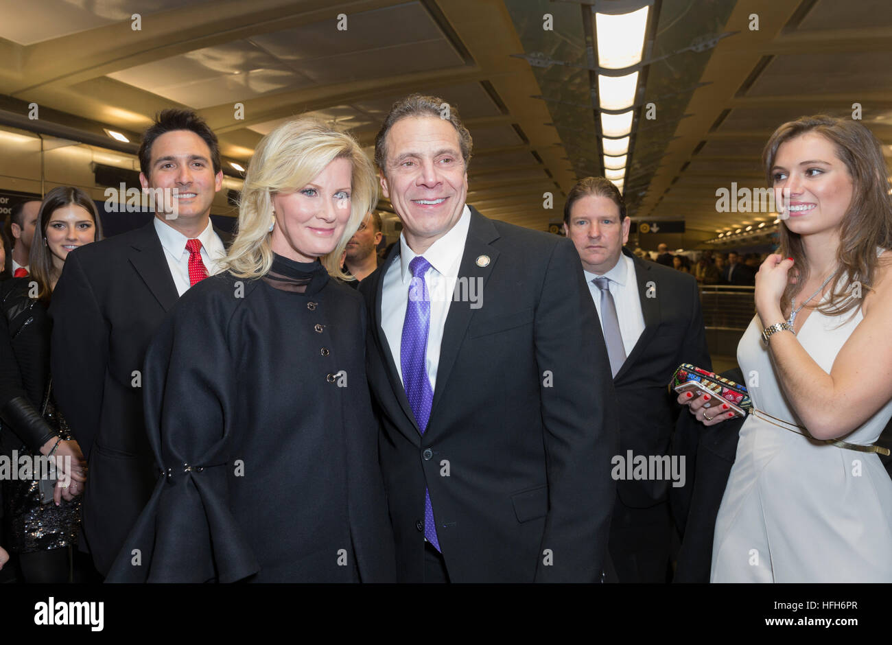 Sandra lee and andrew cuomo hi-res stock photography and images - Alamy