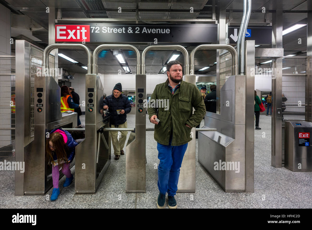 New york subway turnstile hi-res stock photography and images - Alamy