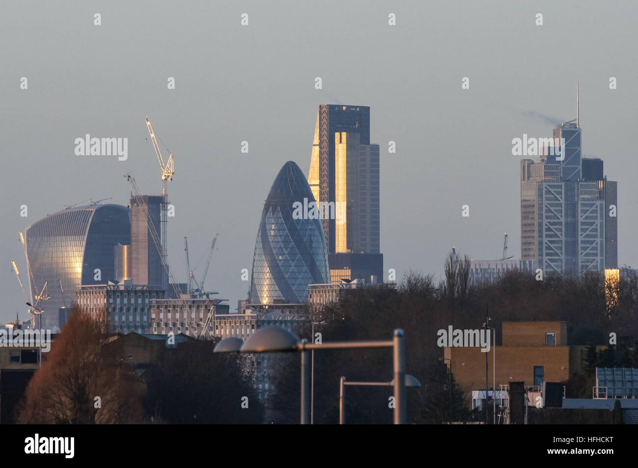 London rooftops city hi-res stock photography and images - Alamy
