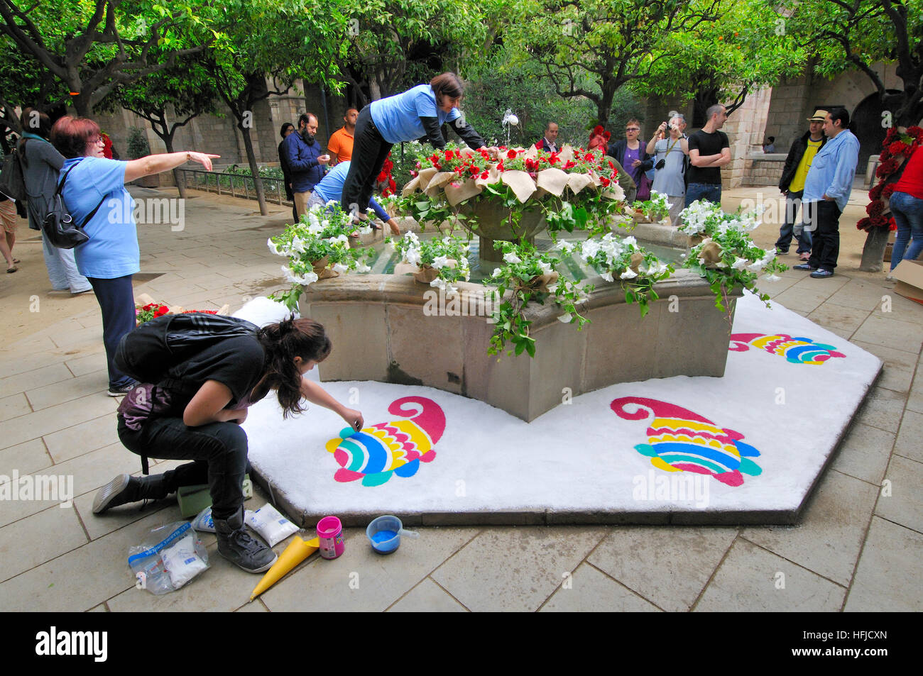 The dancing egg ("l´ou com balla" in Catalan) is an old tradition that ...