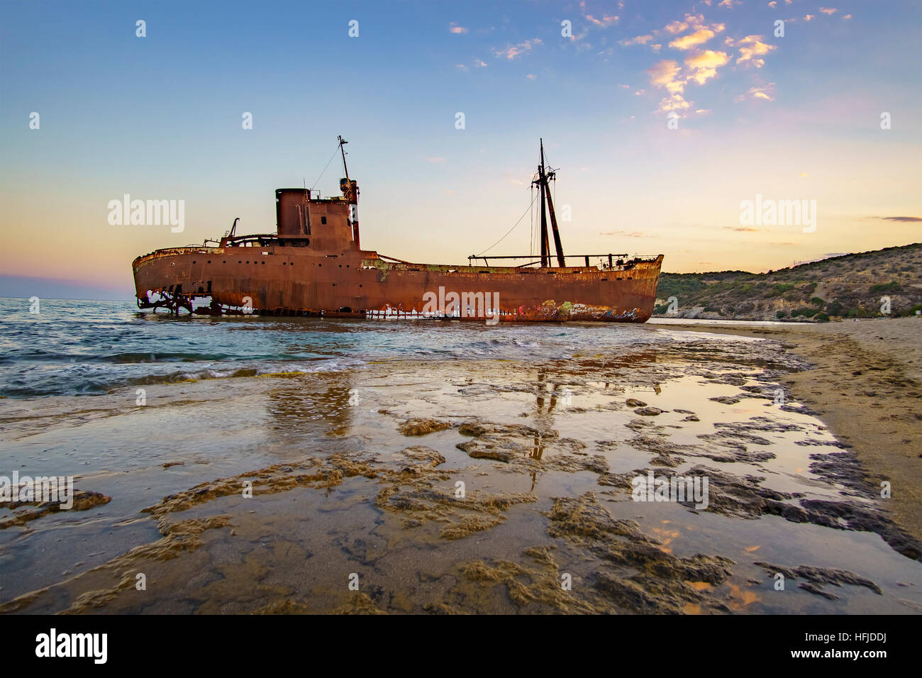 Laconia ship hi-res stock photography and images - Alamy
