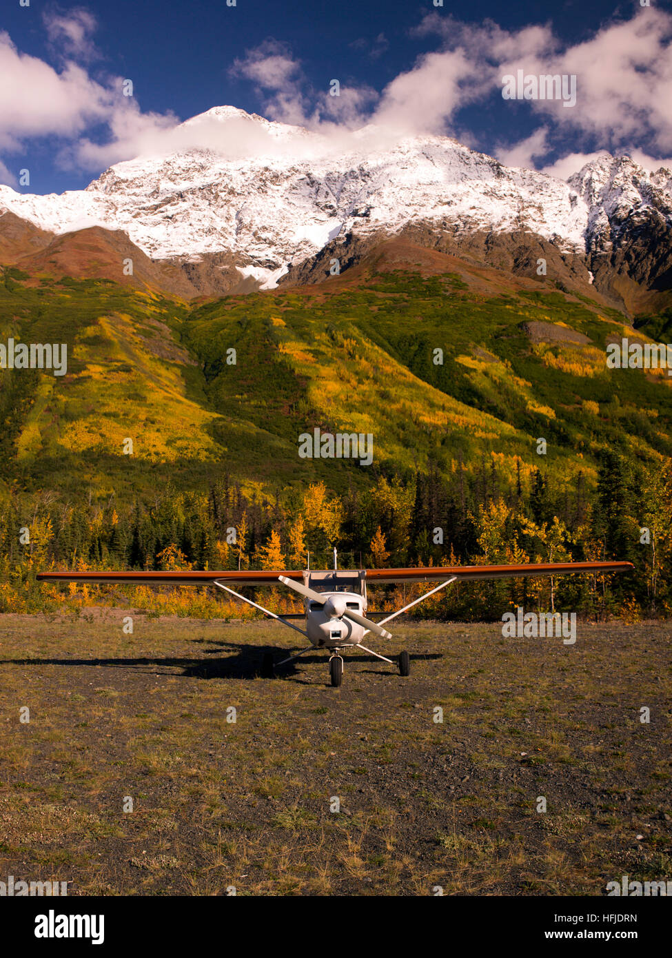 Fall Colors Airplane High Resolution Stock Photography and Images - Alamy