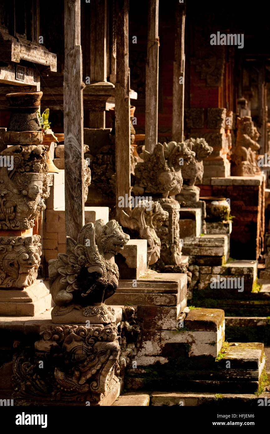 Temples Island High Resolution Stock Photography and Images - Alamy