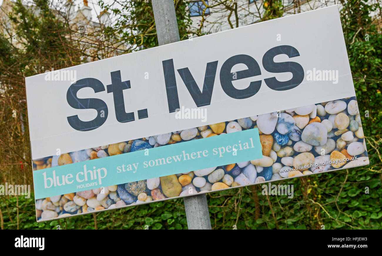 St ives station hi-res stock photography and images - Alamy