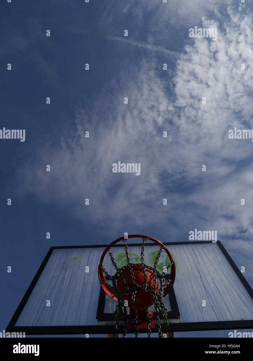 Basketball hoop rim hi-res stock photography and images - Alamy