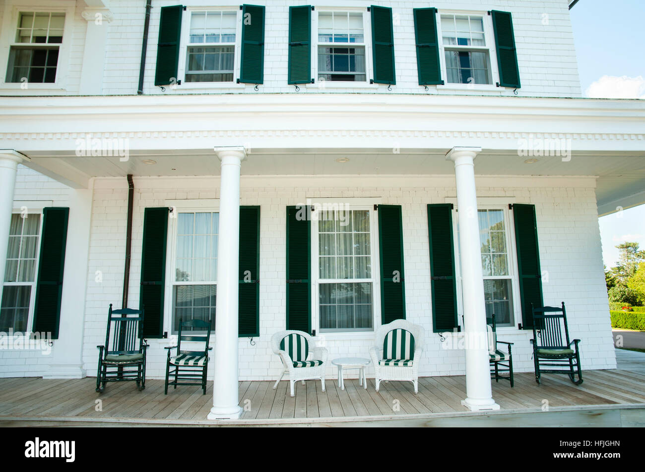 Government house official residence governor hi-res stock photography ...