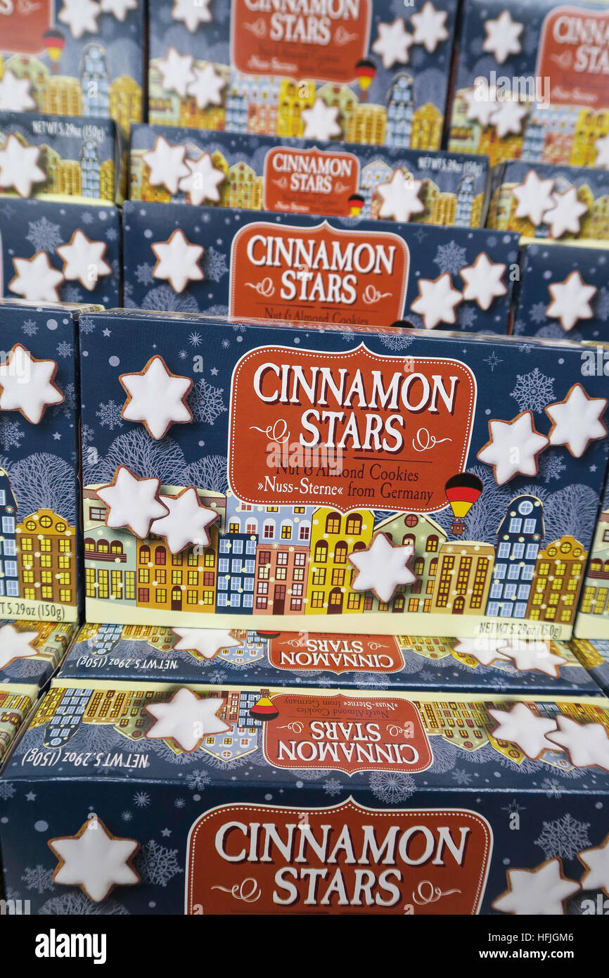 Grocery store cookies hi-res stock photography and images - Alamy