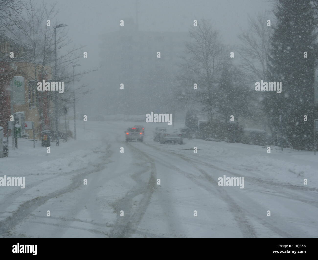 winter snow traffic Stock Photo - Alamy