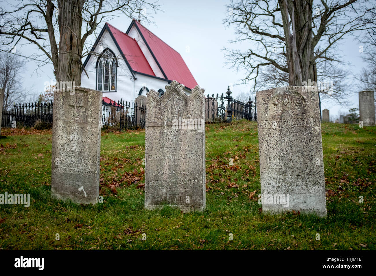 tombstone wooden church Stock Photo - Alamy